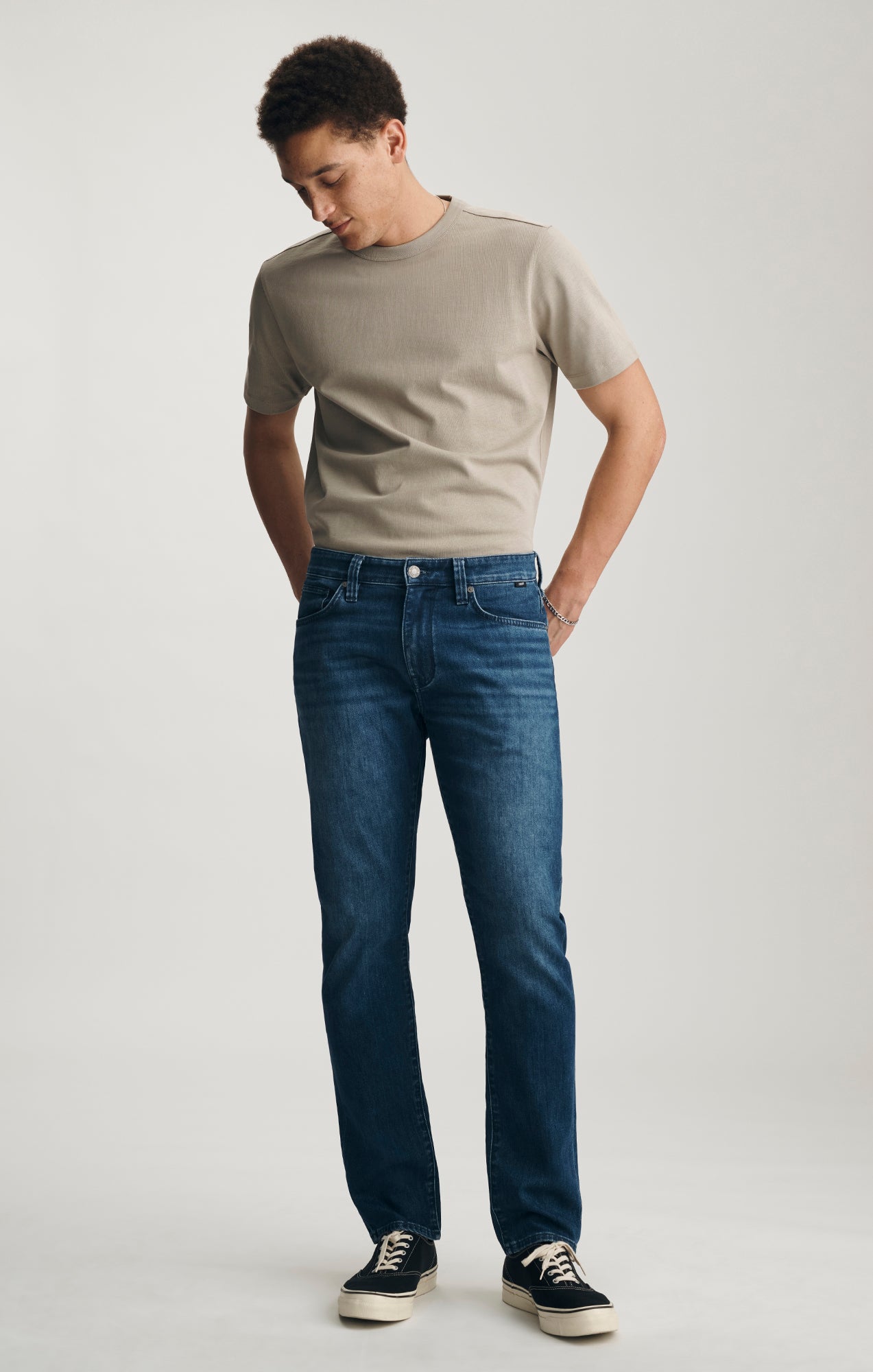 Mavi Men's Marcus Slim Straight Leg In Dark Air-Lite – Mavi Canada